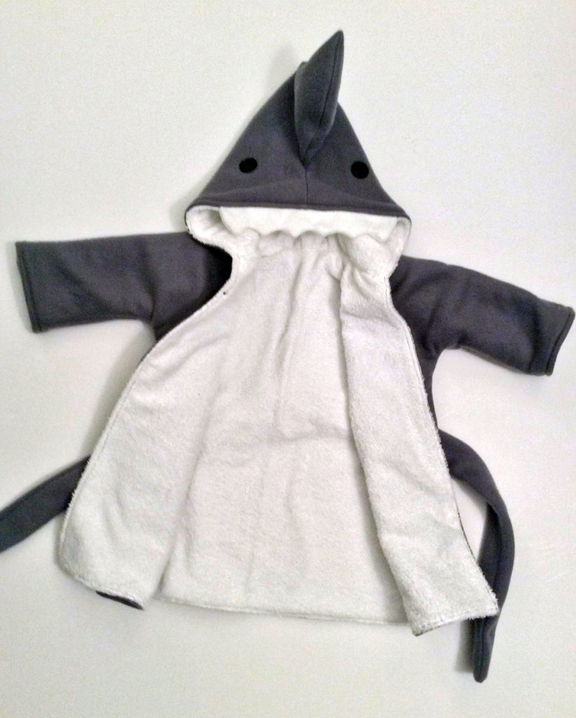 Minerva Crafts Blogger Network – New Look 6235 – Baby Shark Robe – That ...